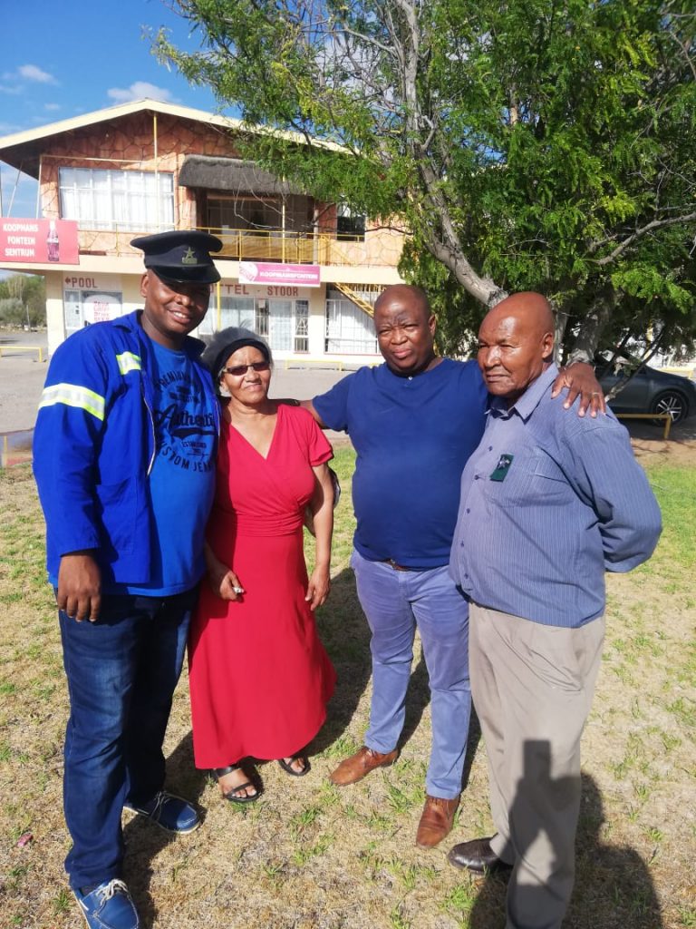 RESTITUTED KOOPMANSFONTEIN COMMUNITY ON AN ECONOMIC EMPOWERMENT QUEST ...